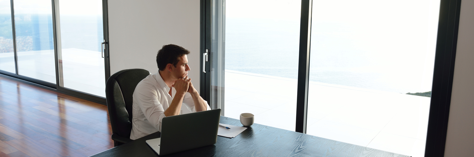 Dani Johnson | Are You A “Problem-Solver” OR A “Problem-Finder”?!